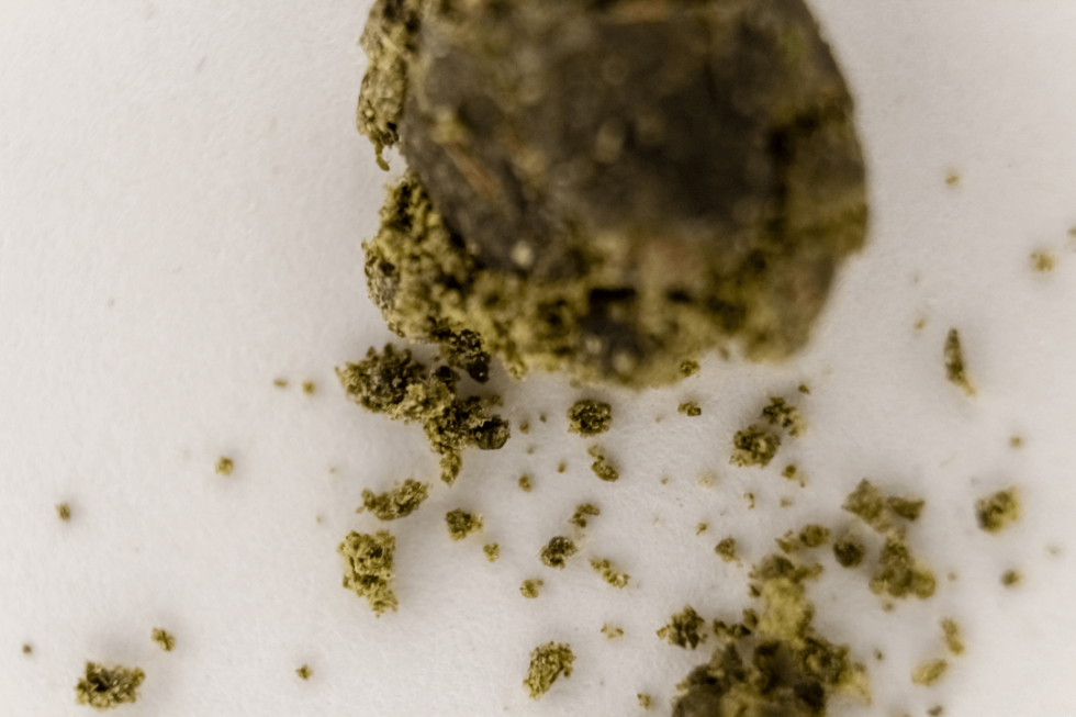 What are moon rocks? Cannabis moon rocks. Moonrock weed